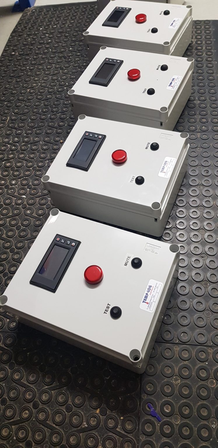 High Level Alarm Mute Box with STR551 Indicator/panel meter – Temp-Log